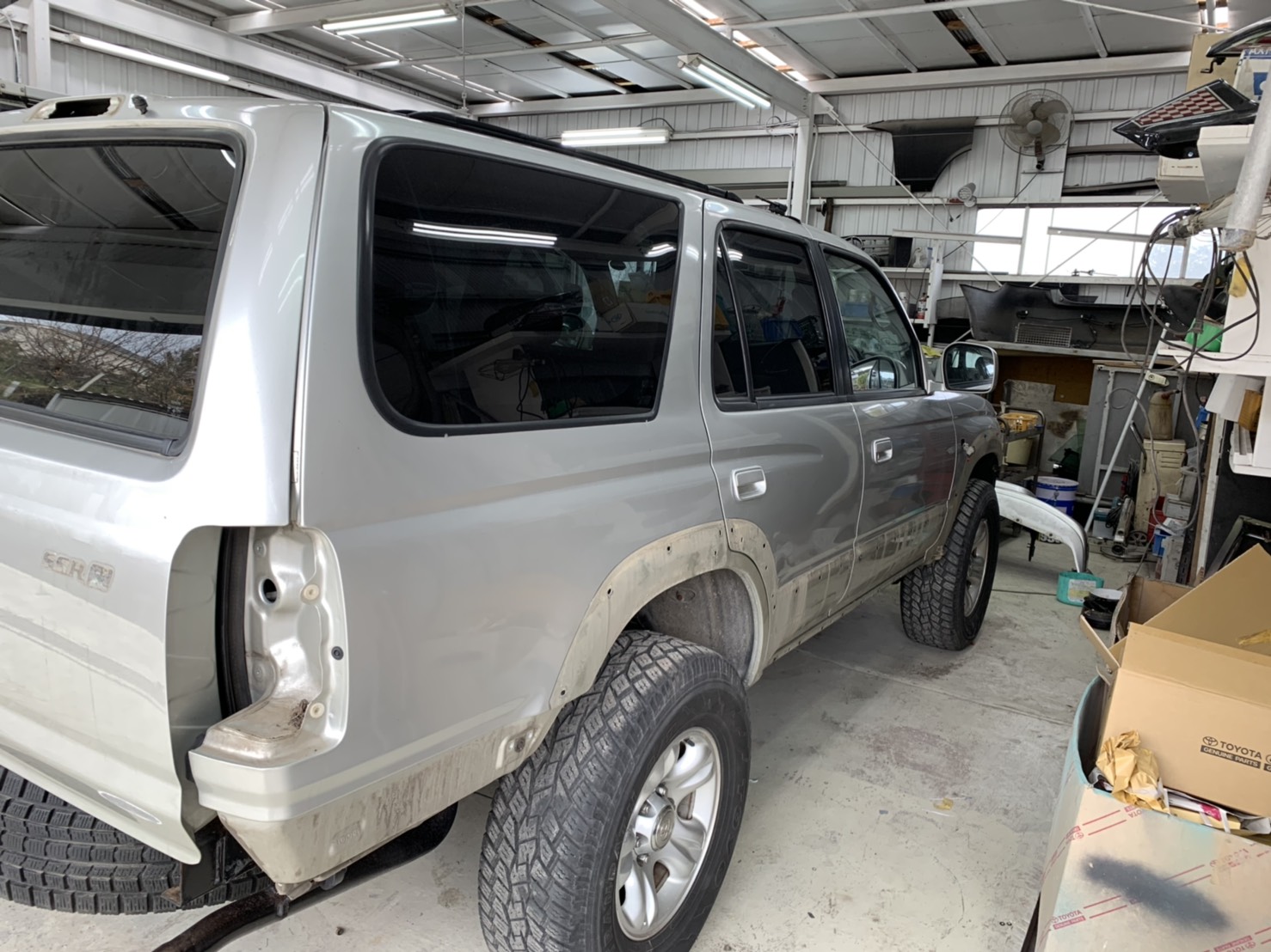 ☆RZN185サーフ後期 ナロー化☆ | 有限会社ジェイクインターナショナル